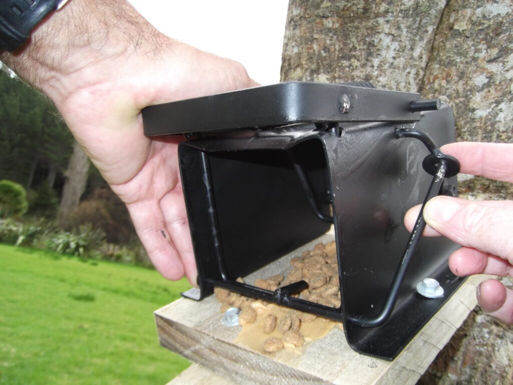 SA2 Feral Cat Trap - Seve Allan Traps
